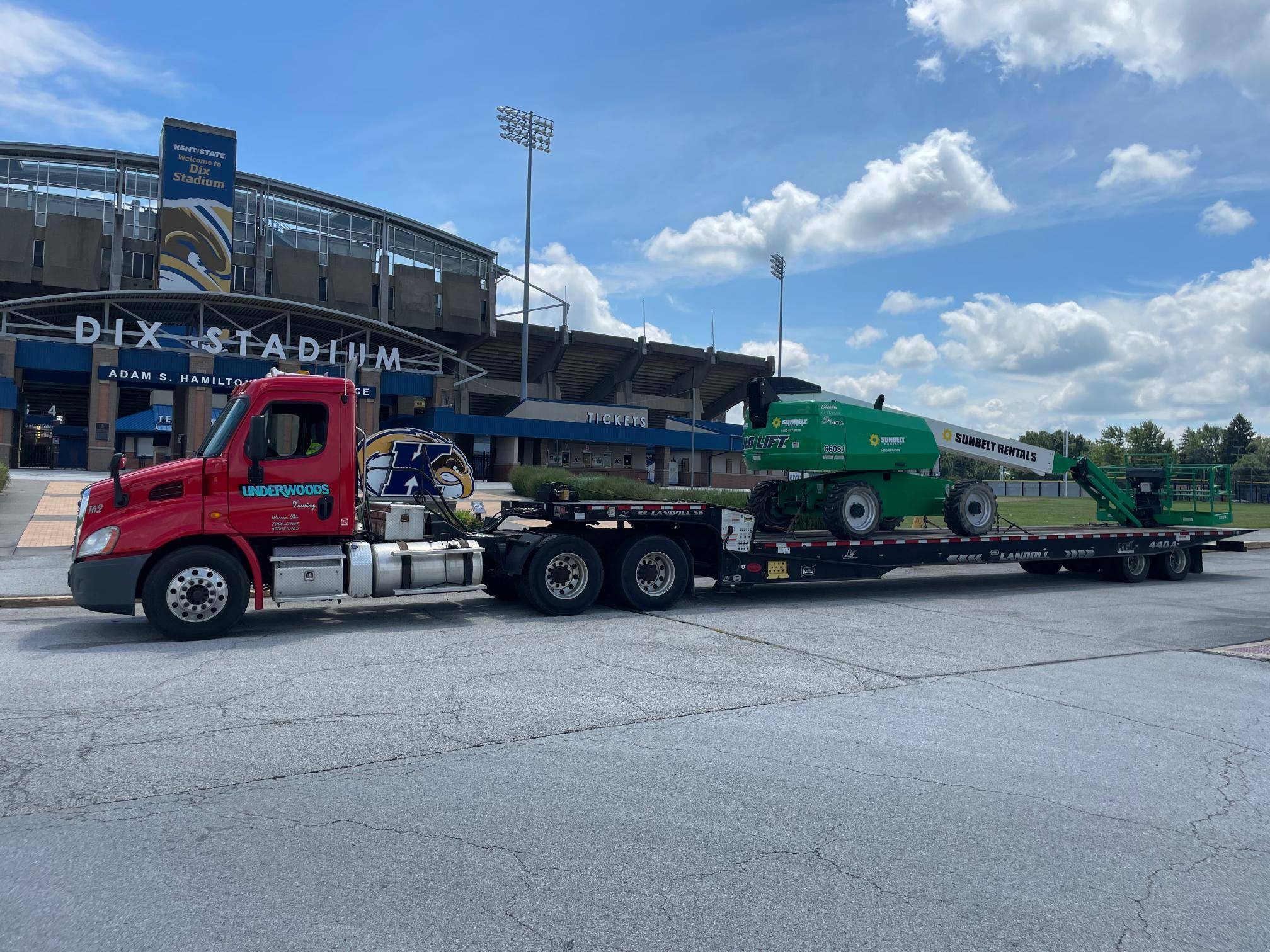 Expert Heavy-Duty Towing Services | Youngstown, OH | Underwoods Towing